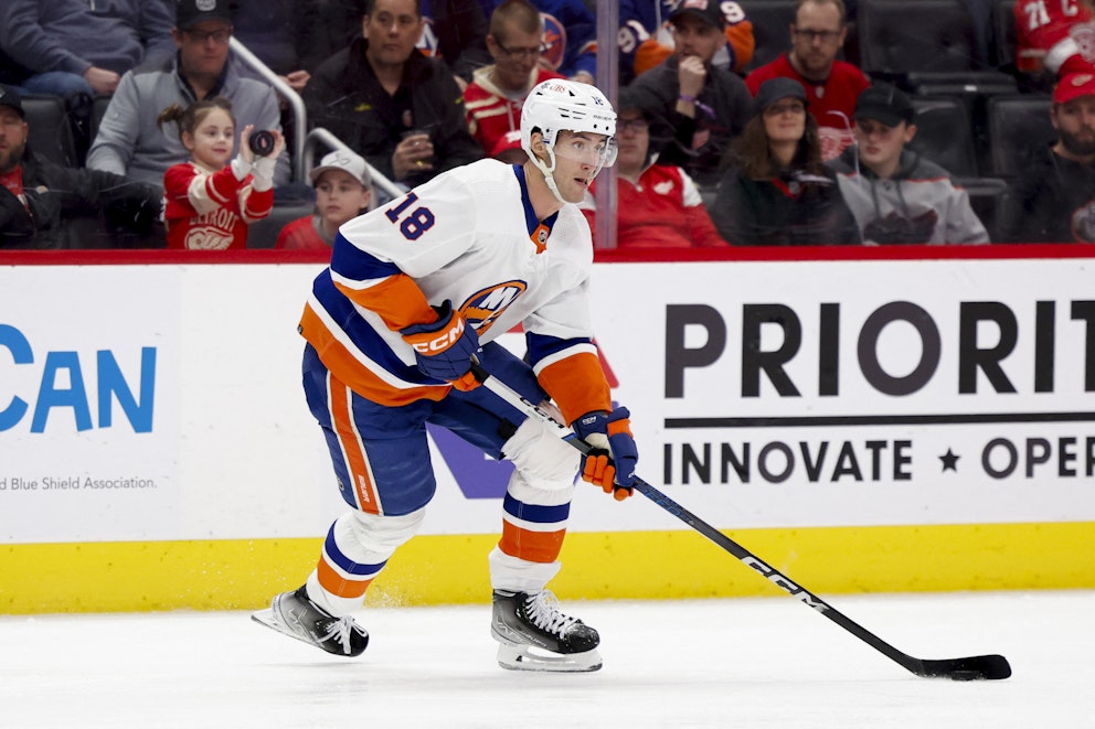 Ishockey: Pierre Engvall missar hela NHL-säsongen – Senaste nytt: NHL ...