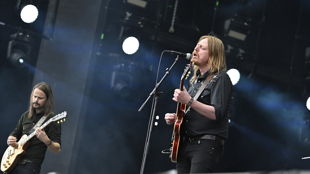 BILDEXTRA: Publik, artister och band på Sweden Rock Festival 2024 | SVT Nyheter