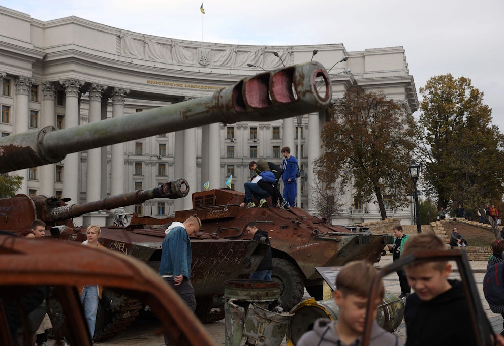 Senaste nytt om kriget i Ukraina | SVT Nyheter