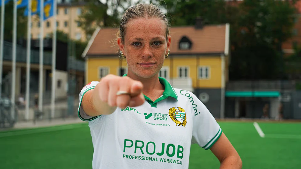 Fotboll: Hammarby värvar från toppkonkurrent – Fotbollstransfers ...