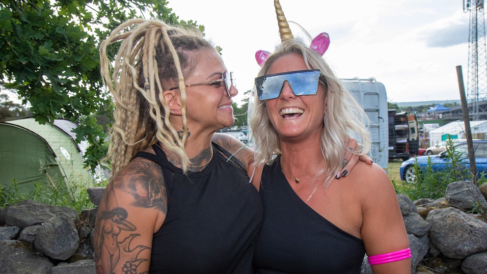 BILDEXTRA: Publik, artister och band på Sweden Rock Festival 2024 | SVT Nyheter