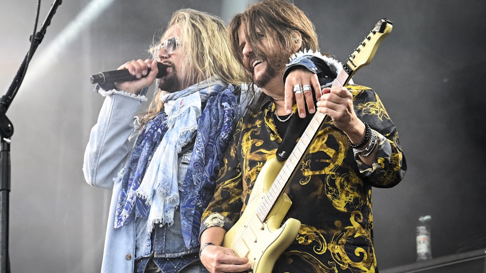 BILDEXTRA: Publik, artister och band på Sweden Rock Festival 2025 | SVT Nyheter