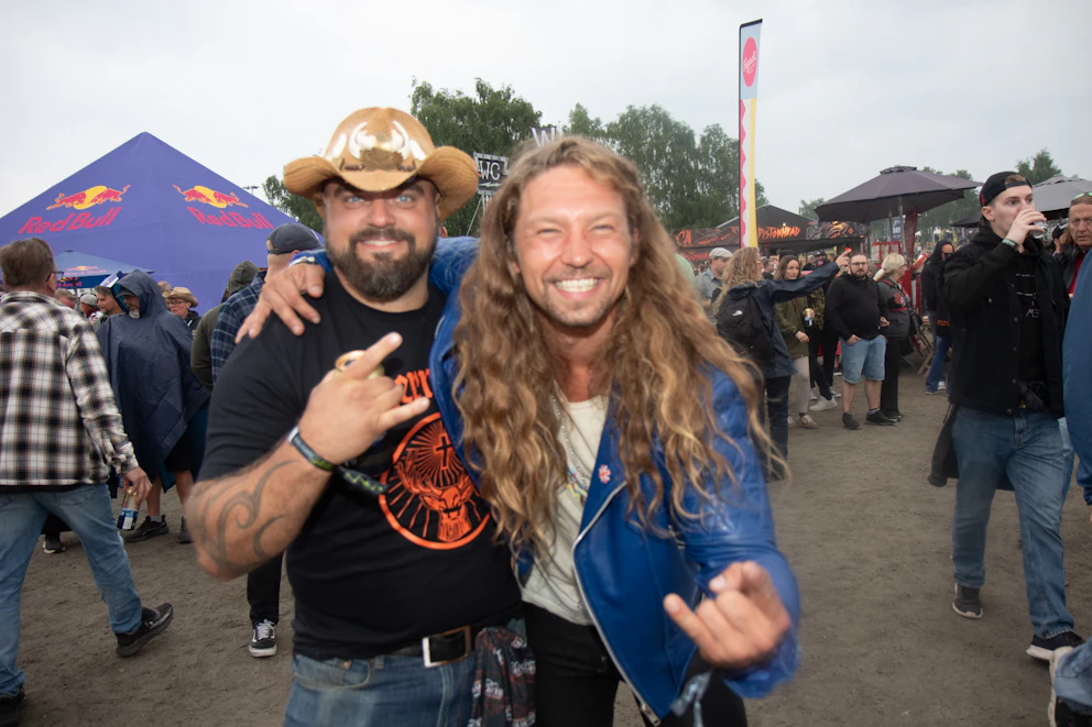 BILDEXTRA: Publik, artister och band på Sweden Rock Festival 2026 | SVT ...